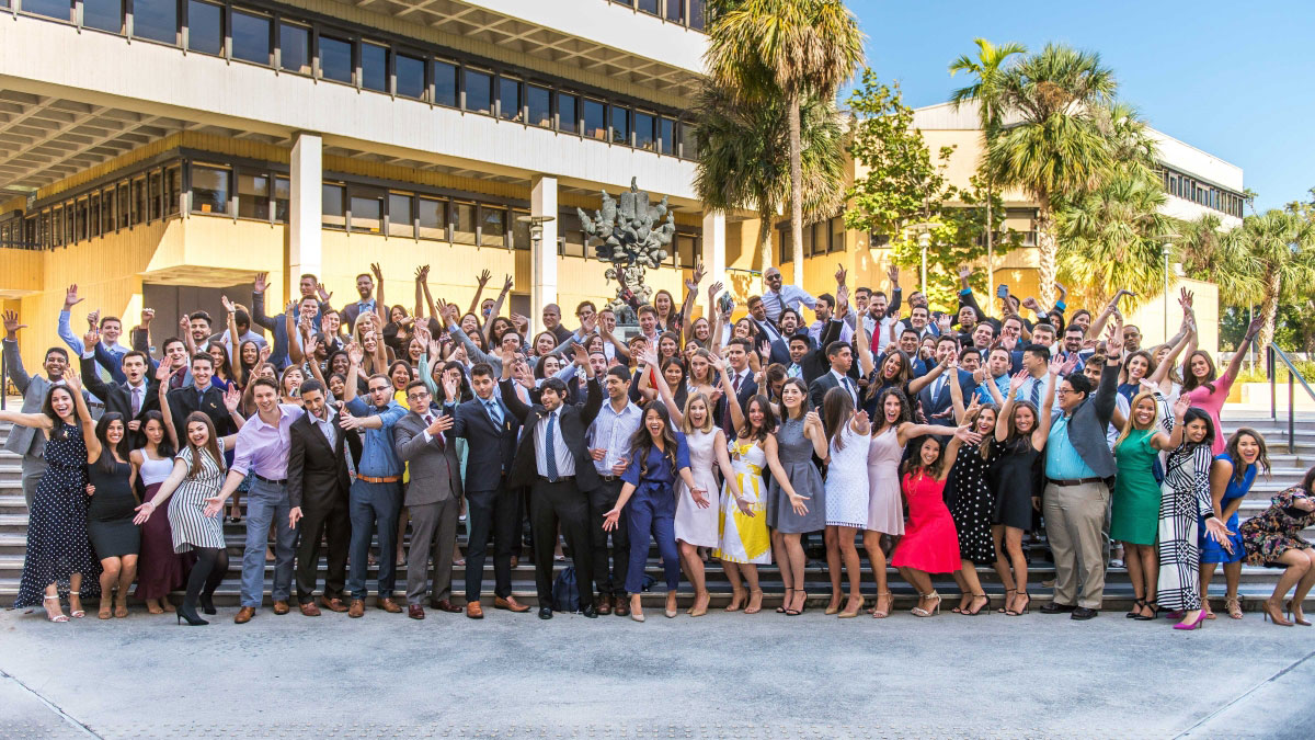 Alumni Network | FIU Herbert Wertheim College of Medicine